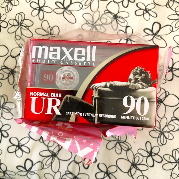 Maxell | Media | 8 Audio Cassette Tapes Blank Maxell Ur 9 Normal Bias ...